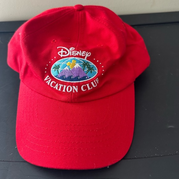 Disney | Accessories | Disney Vacation Club Dvc Member Adjustable Red ...